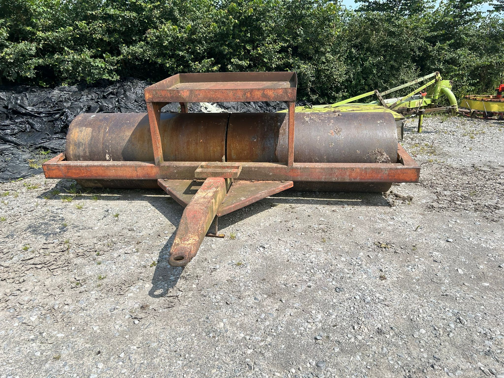 Machinery Dispersal Sale On Behalf of Mr R.G Woolley & Son – Market ...