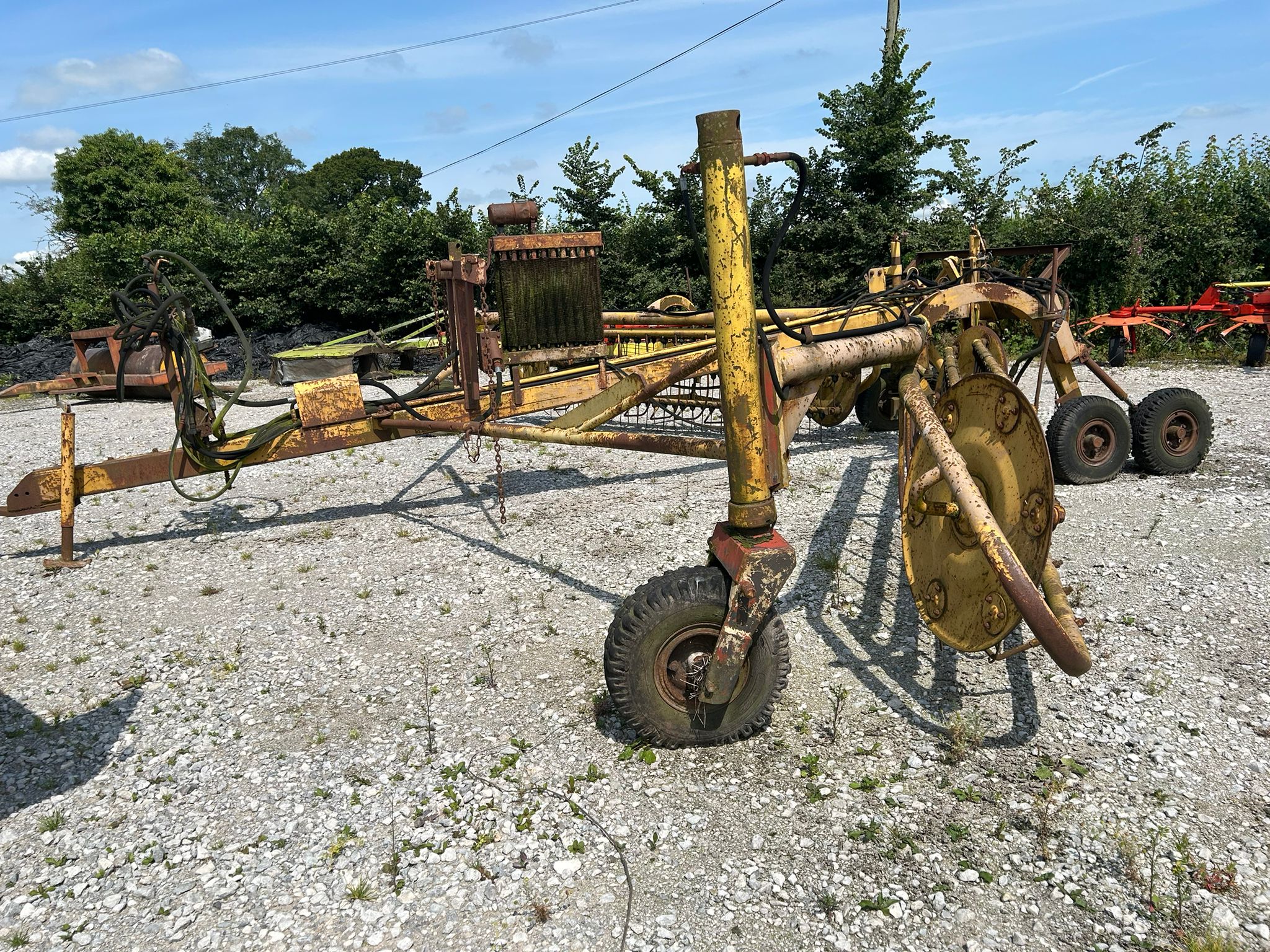Machinery Dispersal Sale On Behalf of Mr R.G Woolley & Son – Market ...